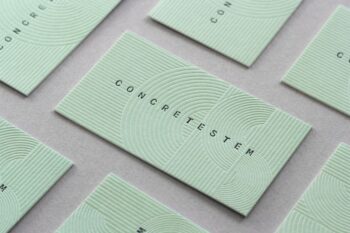 10 Striking Business Card Trends of 2022 (+ 40 Examples) - Looka