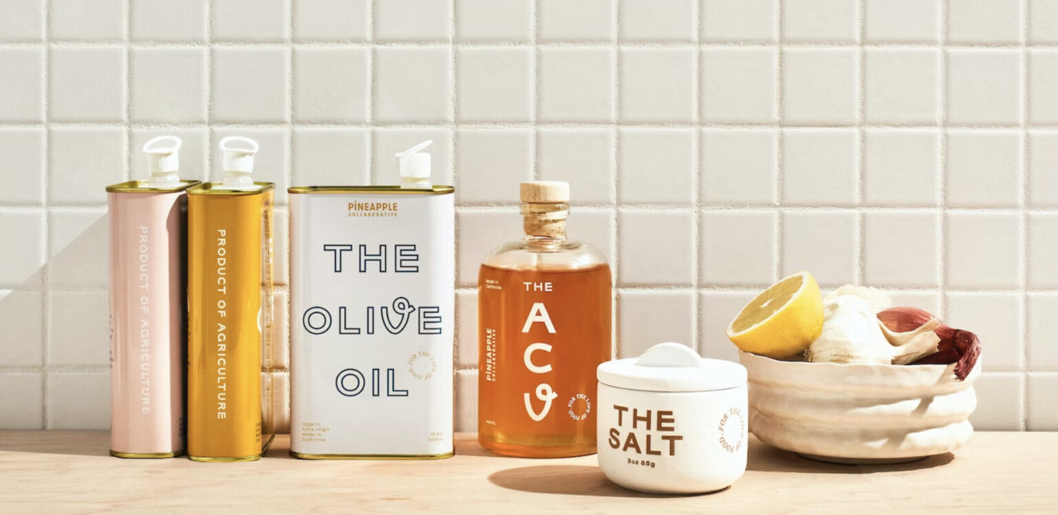 22 Brand Guidelines Examples to Inspire Your Brand Guide | Looka