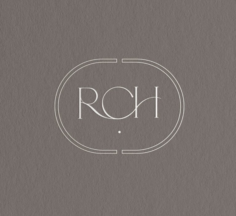 The Top Logo Trends of 2025 You Shouldn't Miss! | Looka