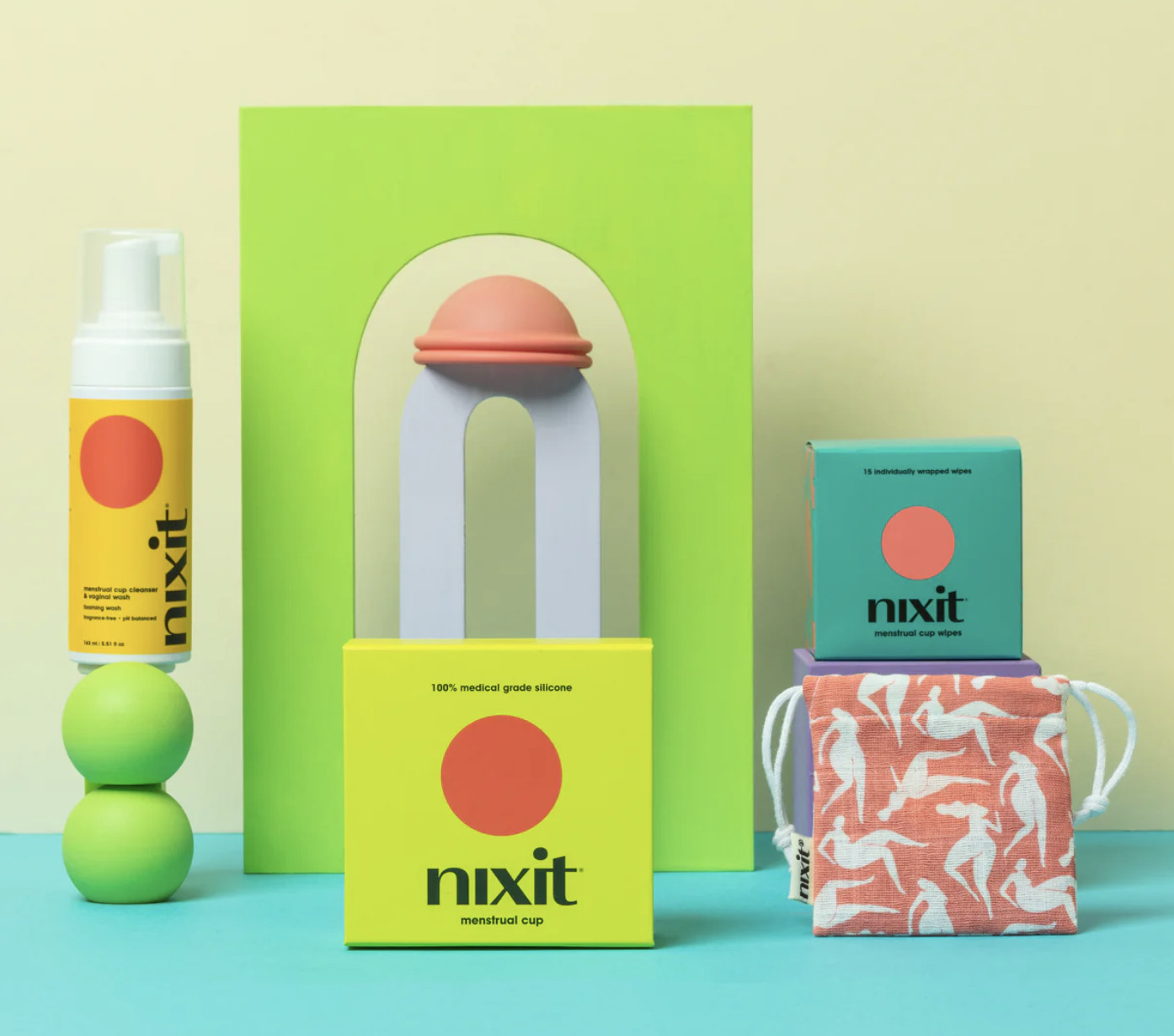 Y2K Logos: Nail the Millennium Aesthetic (+20 Examples) | Looka