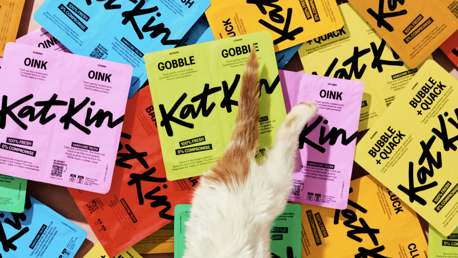 28 Brand Guidelines Examples to Inspire Your Brand Guide | Looka